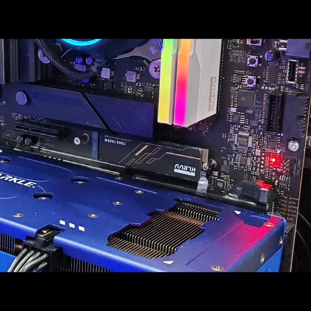 KLEVV Demos Memory and Storage Solutions at COMPUTEX 2025